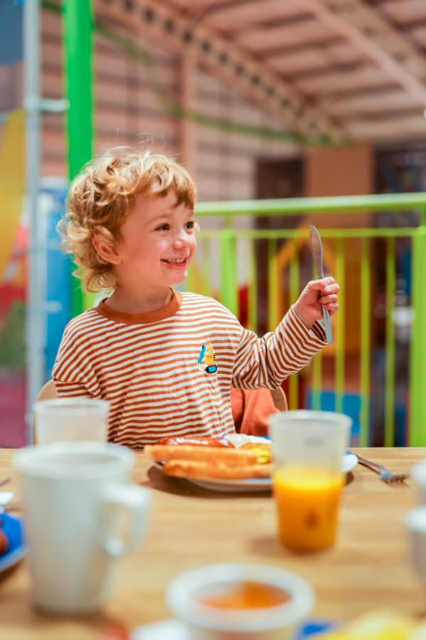 NRG Lab Lunch | Dining & Restaurants | Bluestone Wales