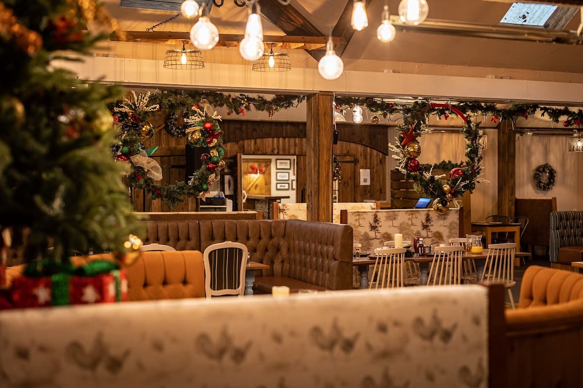 Dining | Restaurants, Pub & Cafés | Bluestone Wales