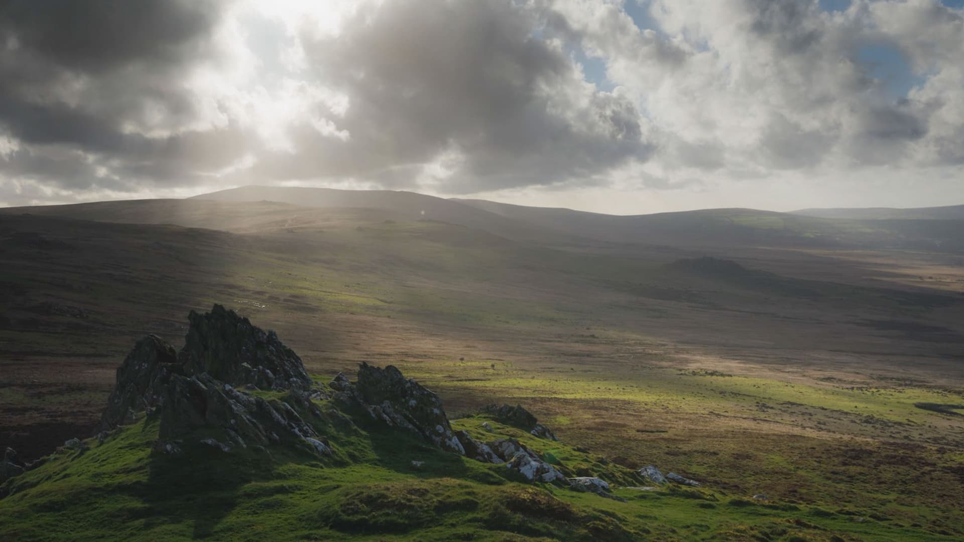 Preseli Hills & Mountains | Guides | Bluestone Wales