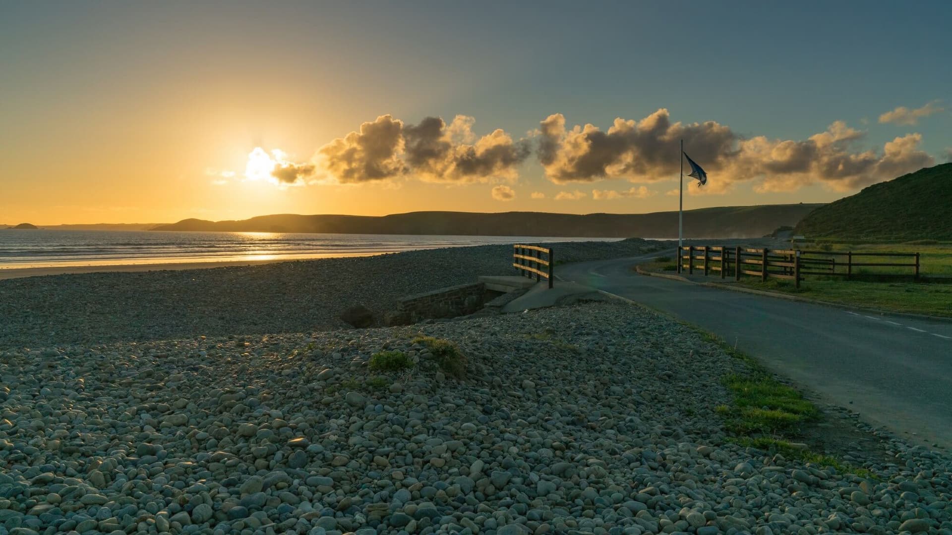 Top 10 Pembrokeshire Beaches | Bluestone Wales