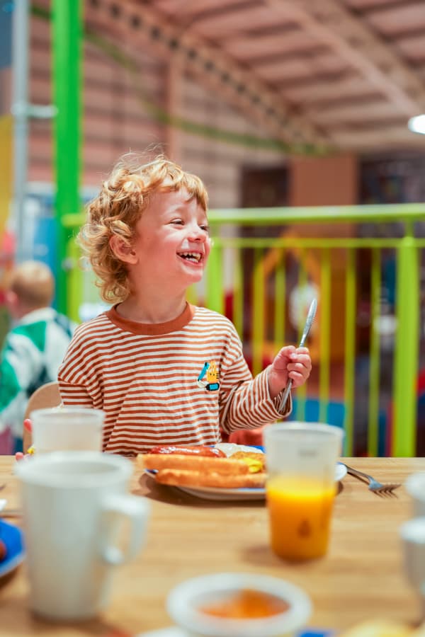NRG Lab Breakfast | Dining & Restaurants | Bluestone Wales