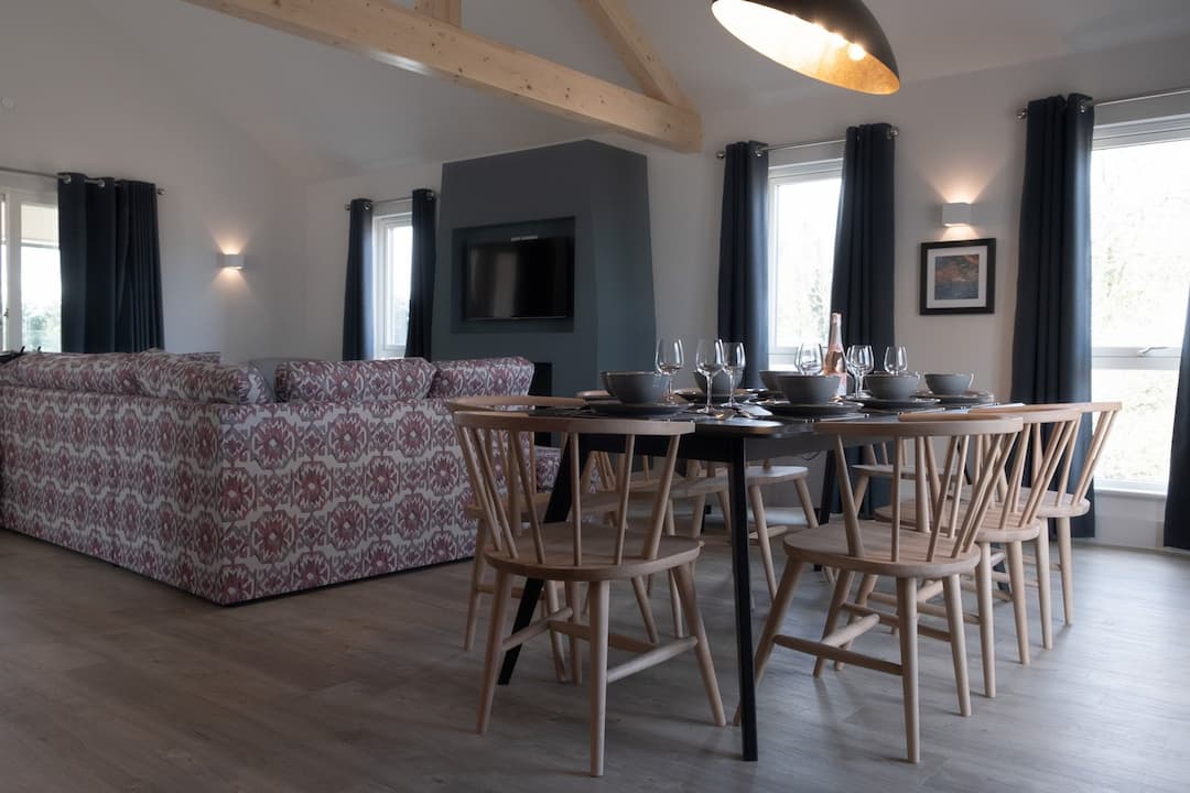 Carningli Lodge | Accommodation | Bluestone Wales