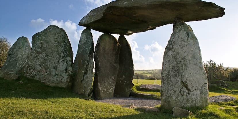 Preseli Hills & Mountains | Guides | Bluestone Wales
